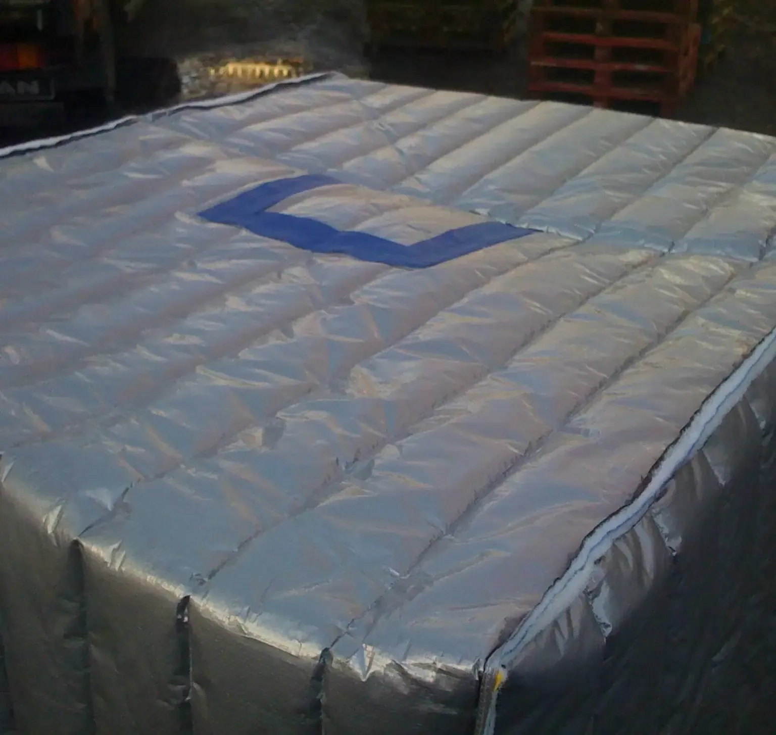 Insulated IBC transport / storage cover - Controlla Covers